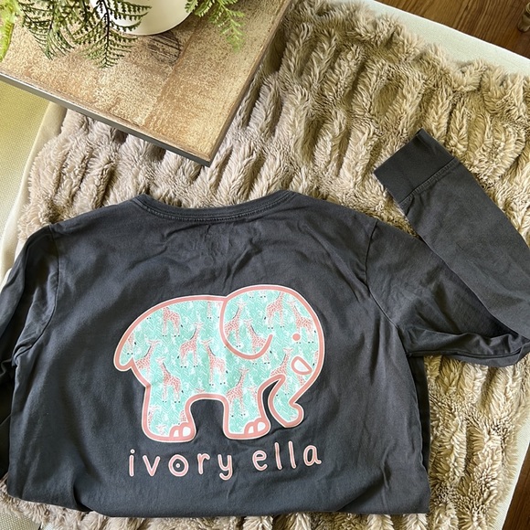 ivory ella | Tops | Ivory Ella Long Sleve S | Poshmark